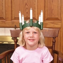 Lucia Crown