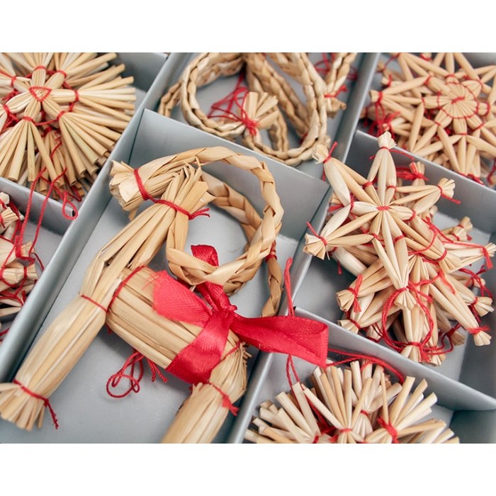 straw ornaments